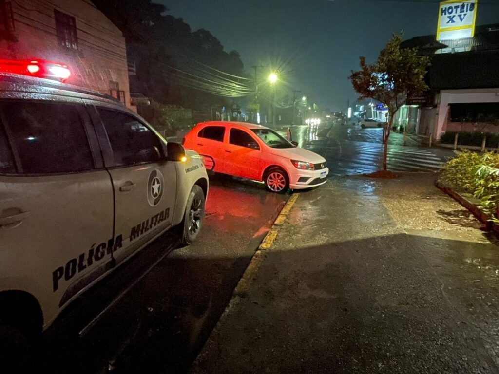 Homem Com Extensa Ficha Criminal é Preso Após Perseguição Por Tráfico